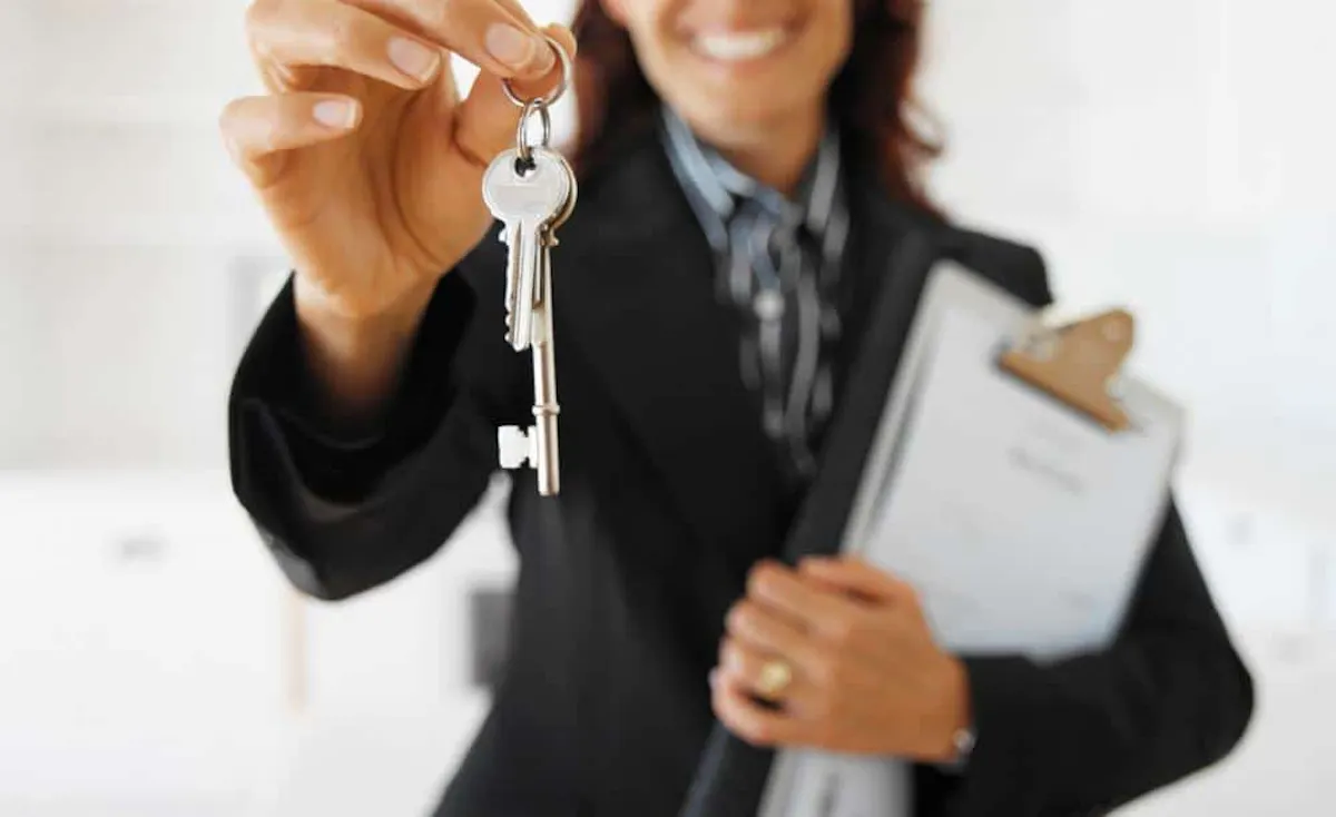 Come diventare agente immobiliare · Gromia